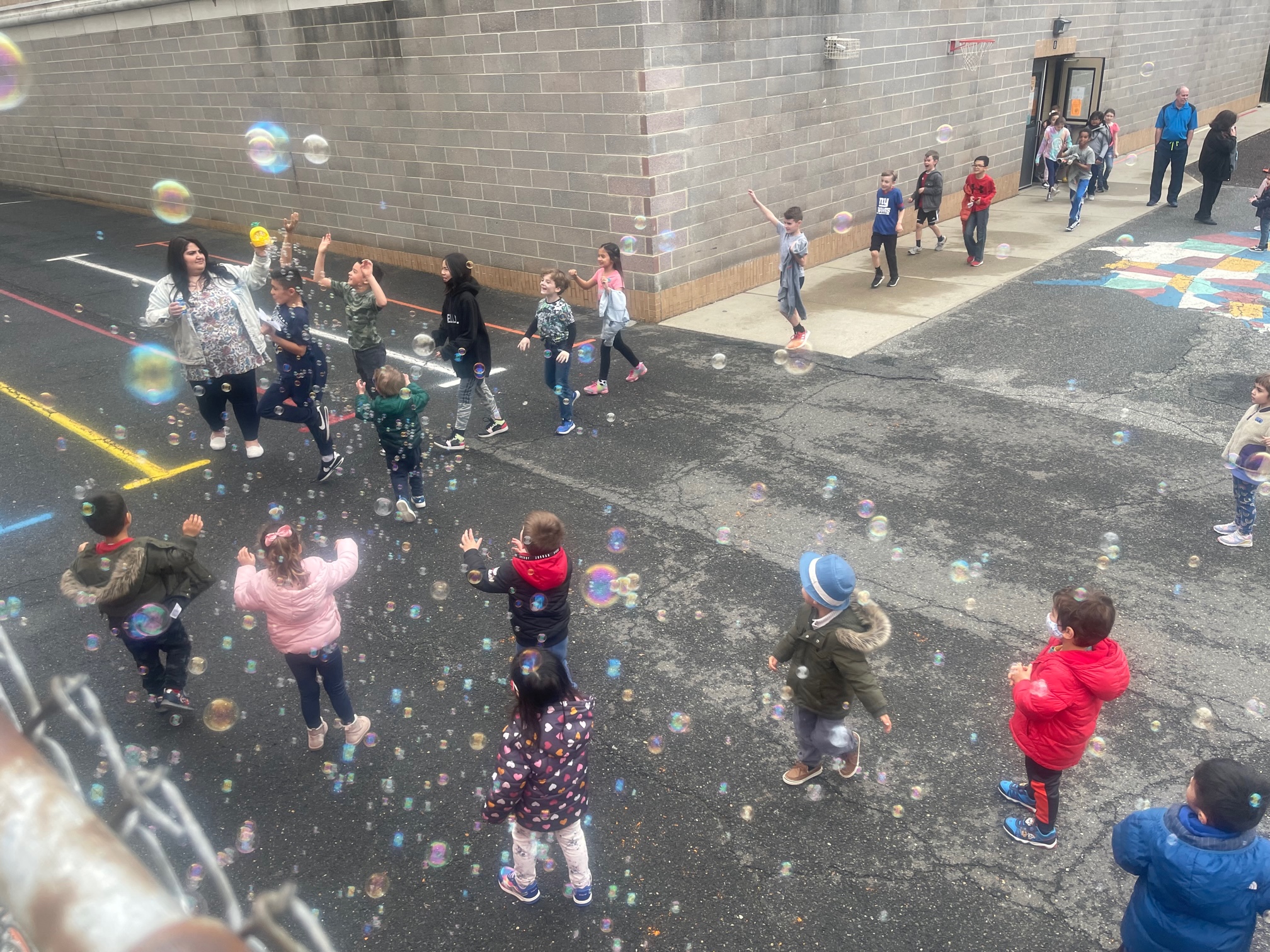 PreK3 Bubbles!! - Lincoln School