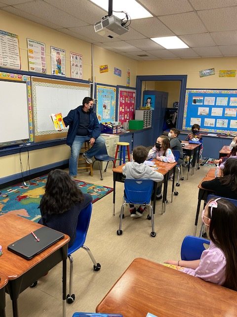 Read Across America Day/Wacky Wednesday - Lincoln School