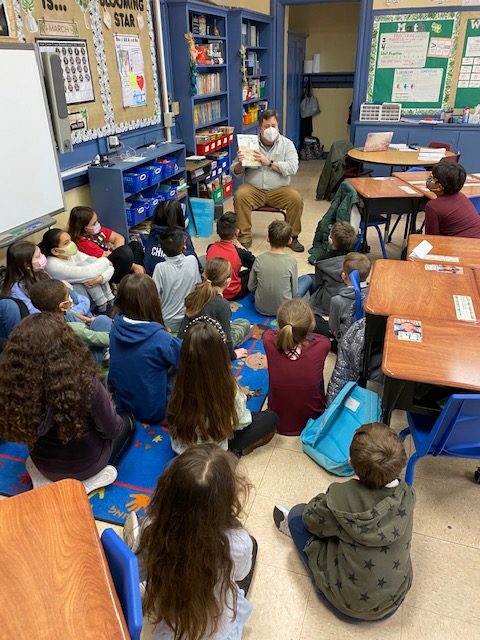 Read Across America Day/Wacky Wednesday - Lincoln School