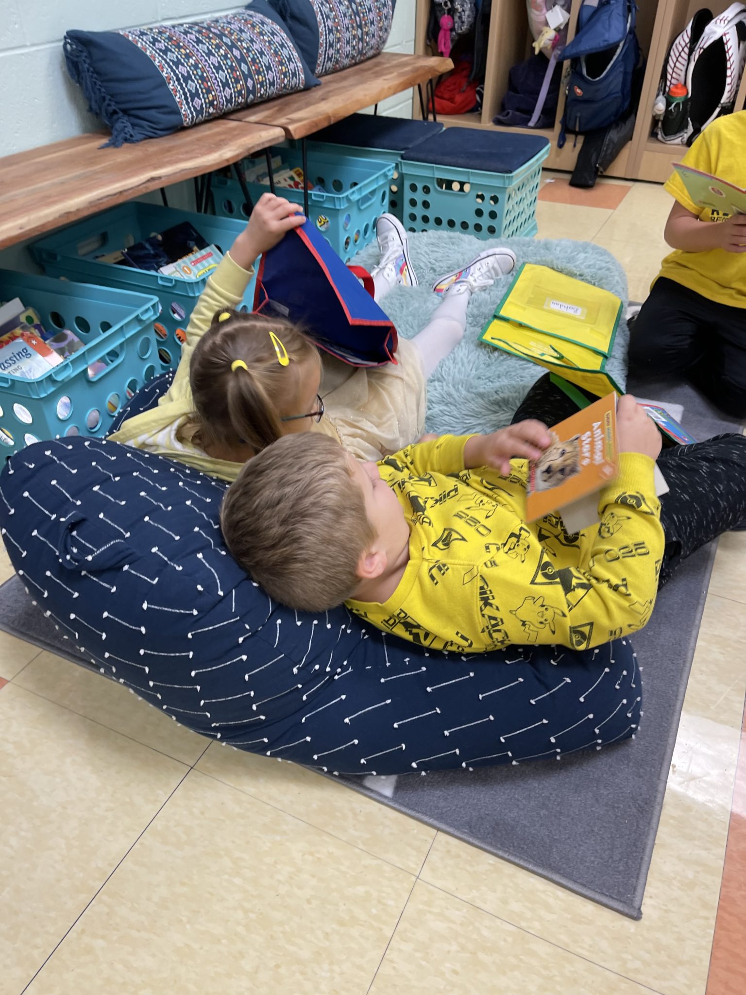 Grade 1 “Read-to-Self” Center - Lincoln School