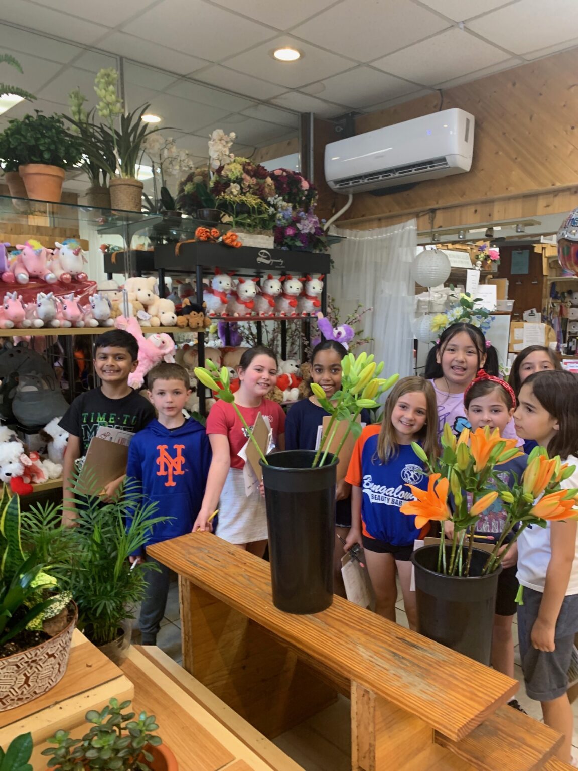 2nd Graders Take Walking Tour of Rutherford - Lincoln School