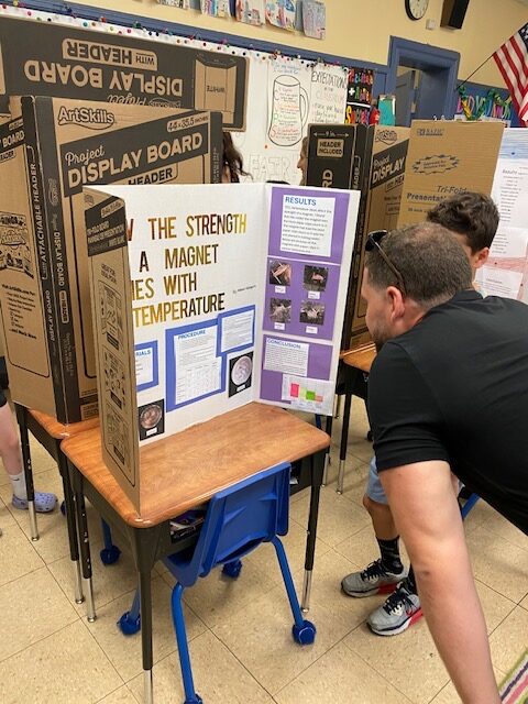 Lincoln Grade 3 Science Fair - Lincoln School