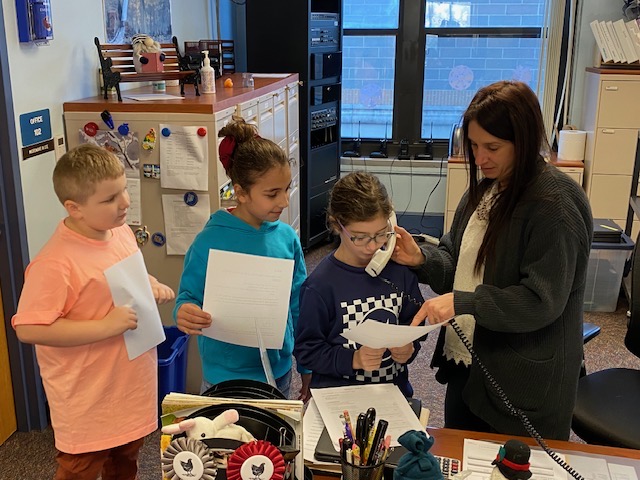 Lincoln Students Enjoy One School, One Book - Just Harriet! - Lincoln ...