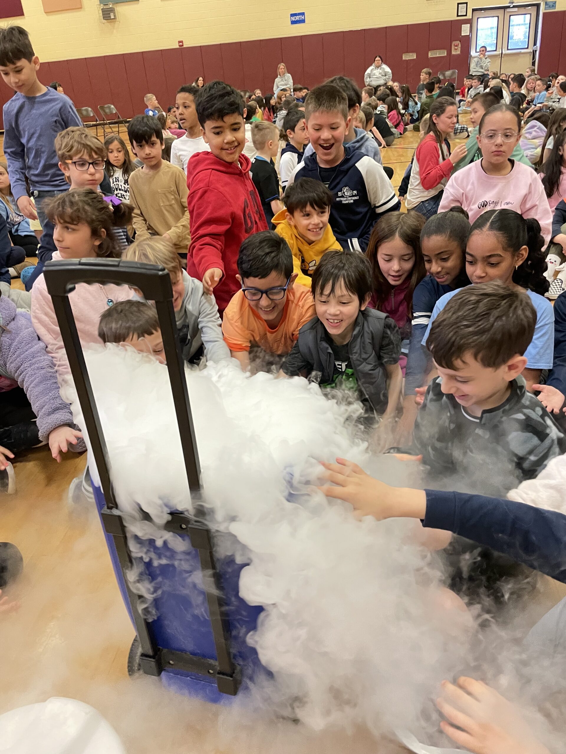 Funtastic Science Assembly - Lincoln School
