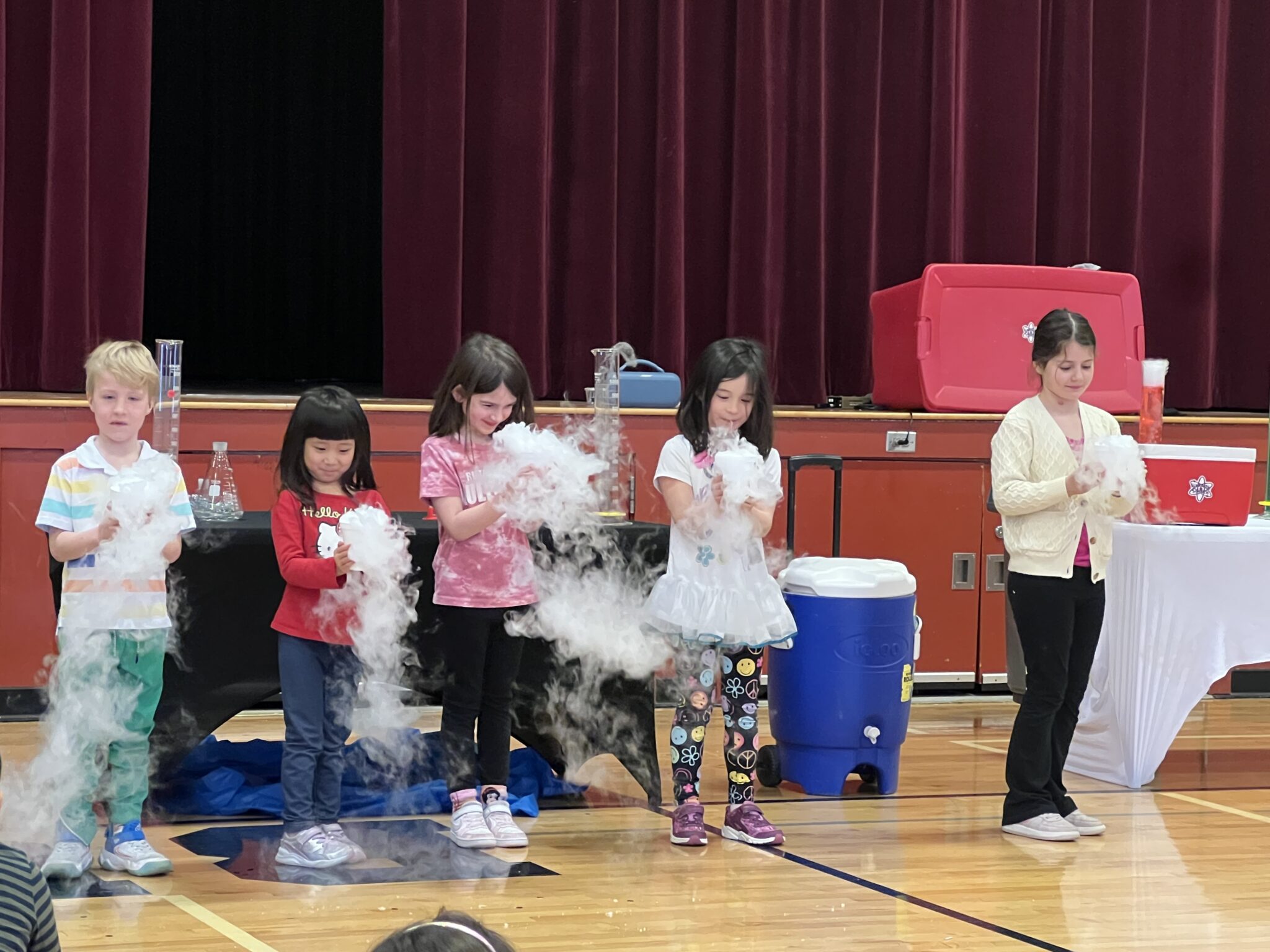 Funtastic Science Assembly - Lincoln School