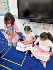 Book Clubs - Lincoln School