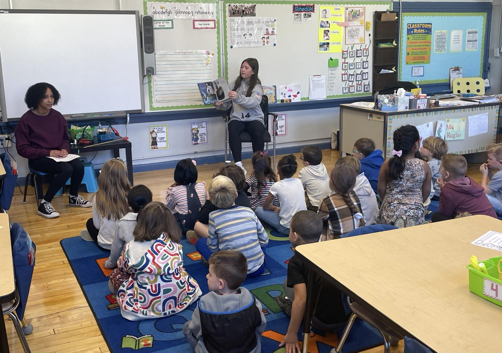 Union Middle School Visit to the Kindergarten Center - Union School